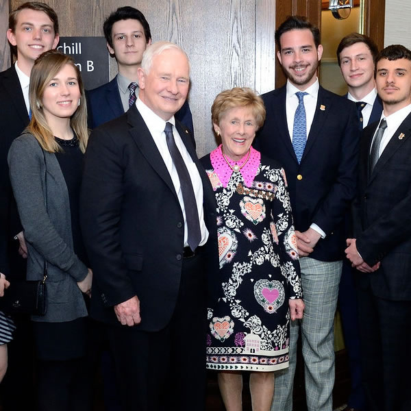 Young Monarchists – The Monarchist League of Canada